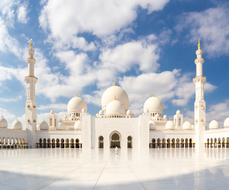 Welcome to Abu Dhabi, where opulence meets tradition in the capital ...